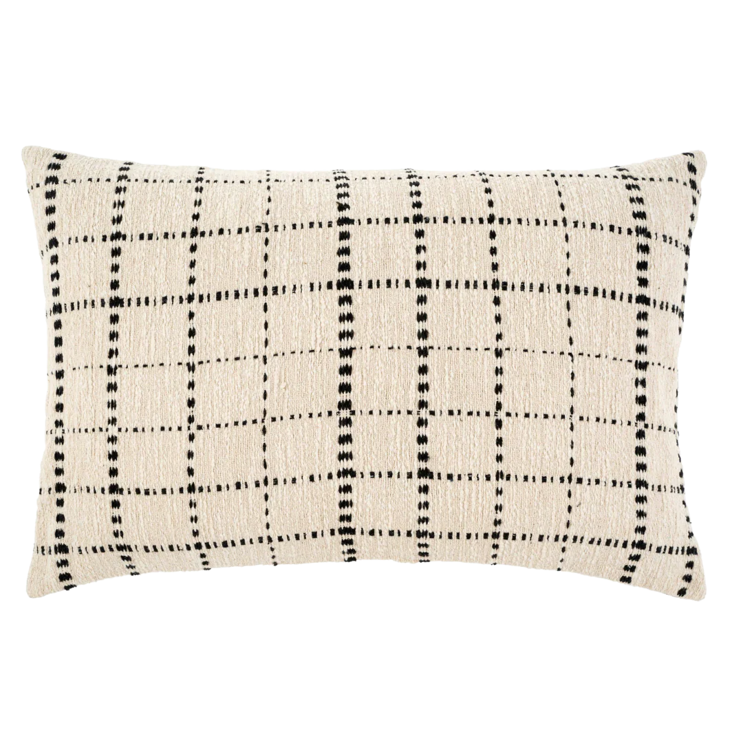 Handloom Check Pillow – Soft Cotton Black Grid Accent Pillow – Chêne Blanc